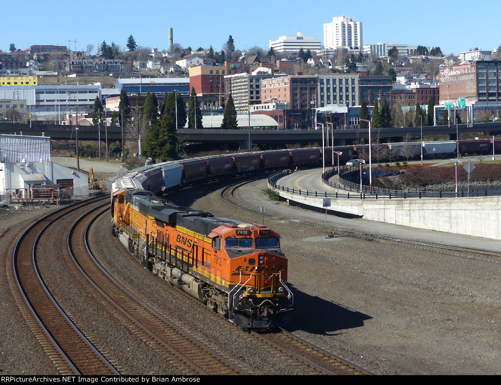 BNSF 7912 North
